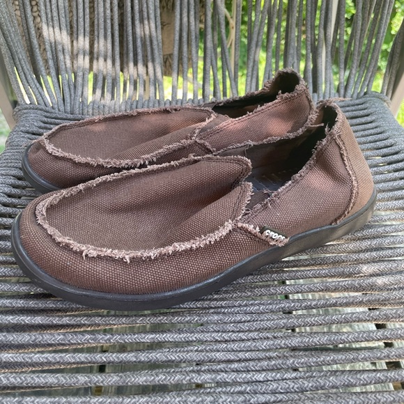 CROCS | Shoes | Brown Frayed Style Crocs | Poshmark
